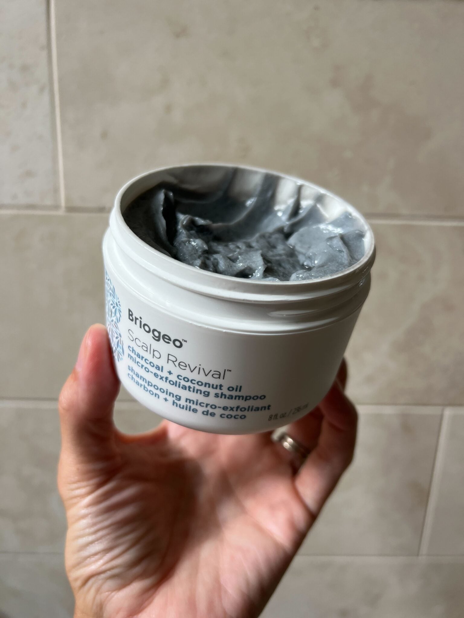 Best Detox Shampoo (Clean Beauty Picks + What to Skip) - The New Knew